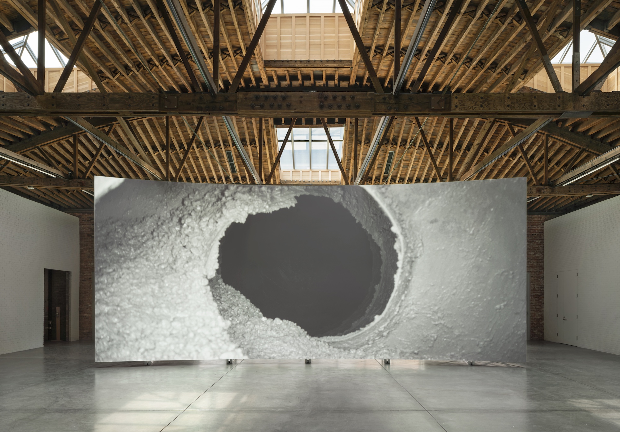 2.12 | Lucy Raven – BARBARA LONDON